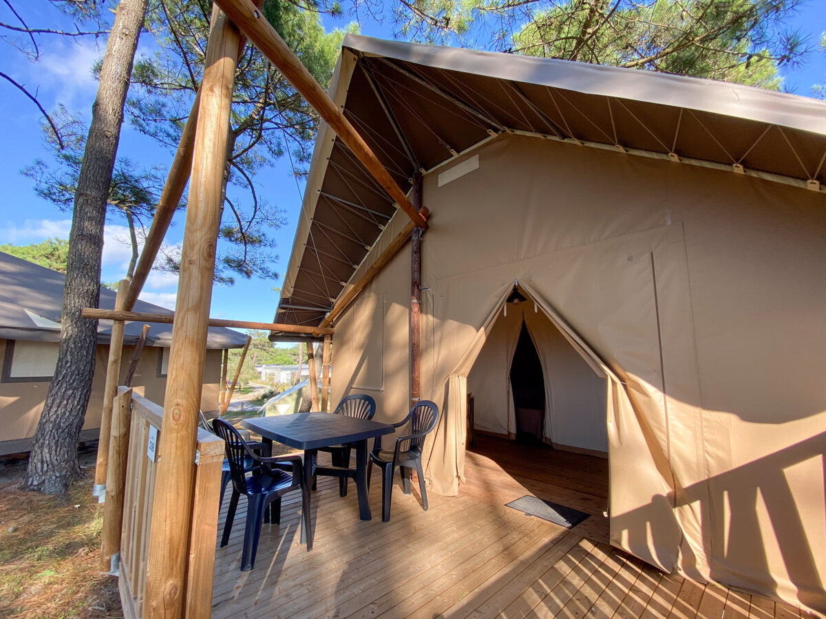 Les tentes | CHM Montalivet